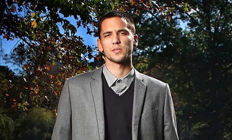 Jonathan Berkery: Unraveling The Story of Tom Jones' Estranged Son ...